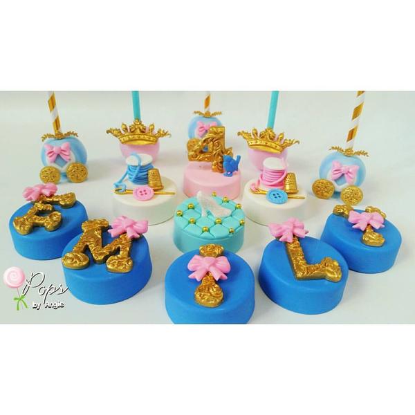 Crowns – Lavender's Bake Shop